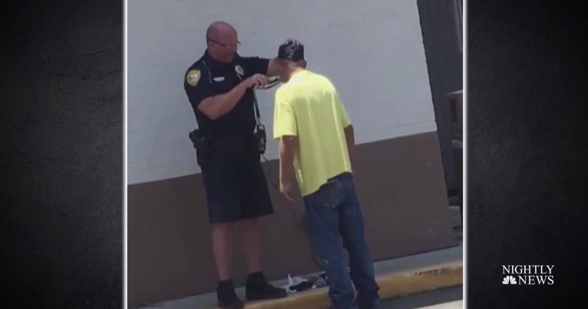 Police officer’s viral act of kindness inspires many
