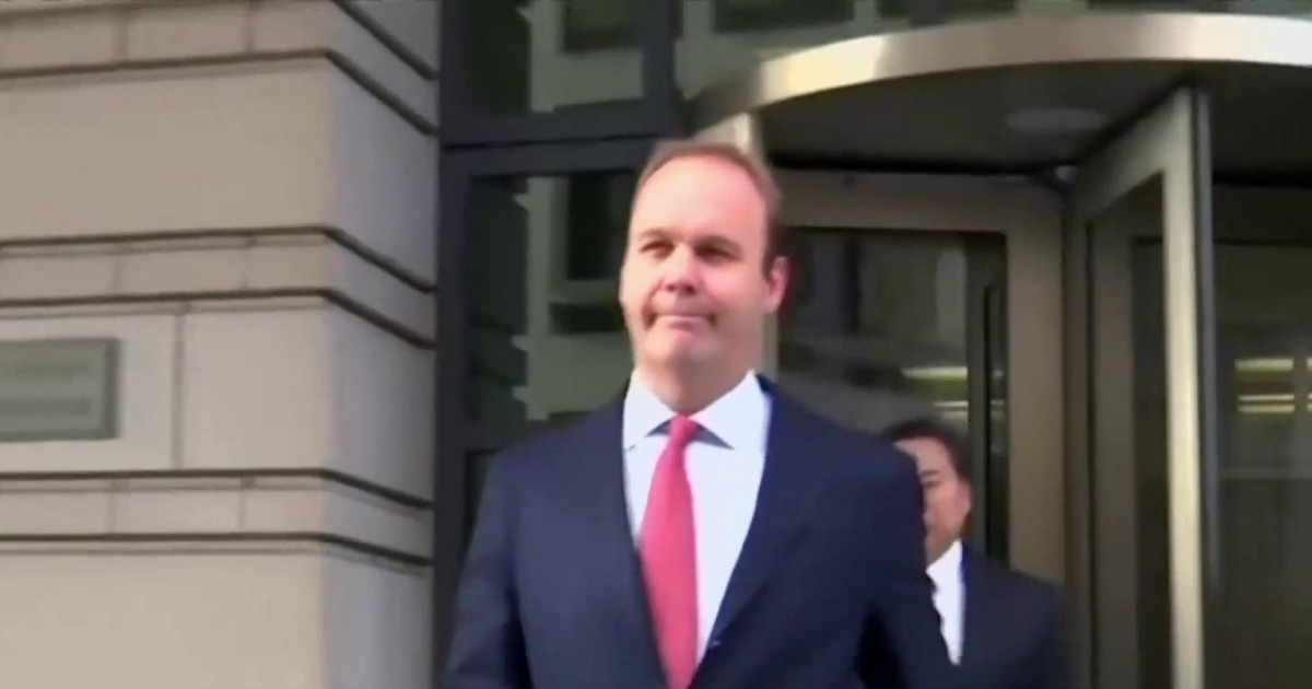Rick Gates, testifying in Manafort trial, admits to affair, London ...