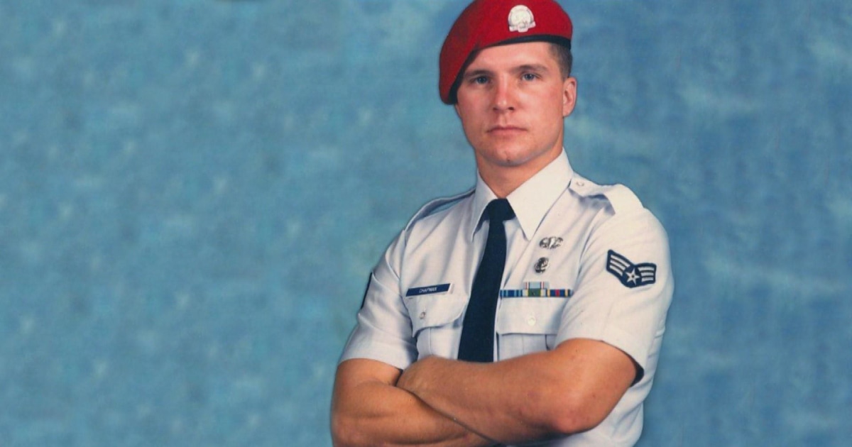 Extended: Air Force Sergeant John Chapman posthumously awarded Medal of ...