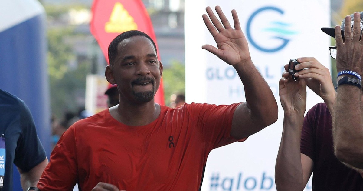 Actor Will Smith runs Marabana Half Marathon through Havana, Cuba