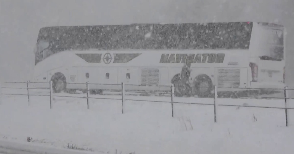 Early winter hits the Midwest