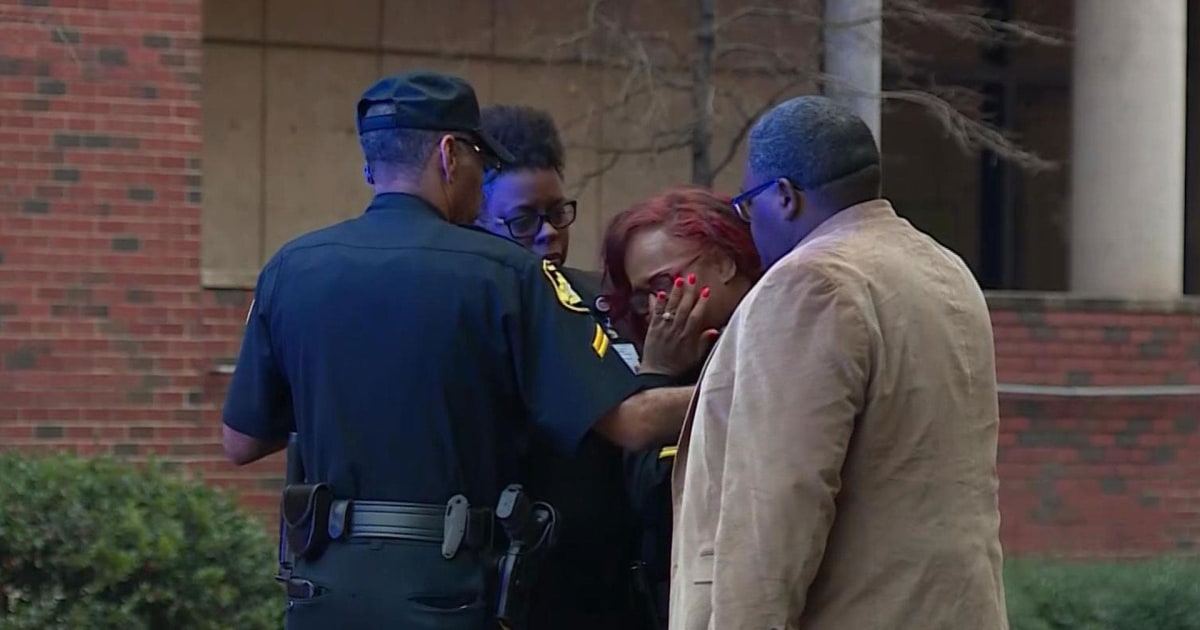 Alabama police sergeant killed in shooting outside club