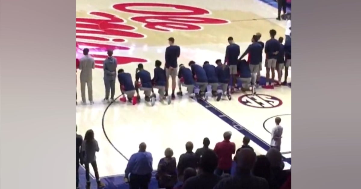 Ole Miss players kneel to protest pro-Confederate rally on campus