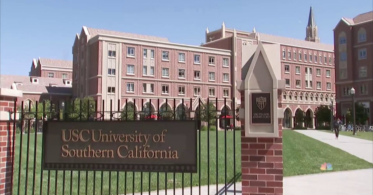 USC placing holds on student accounts tied to college admissions scandal