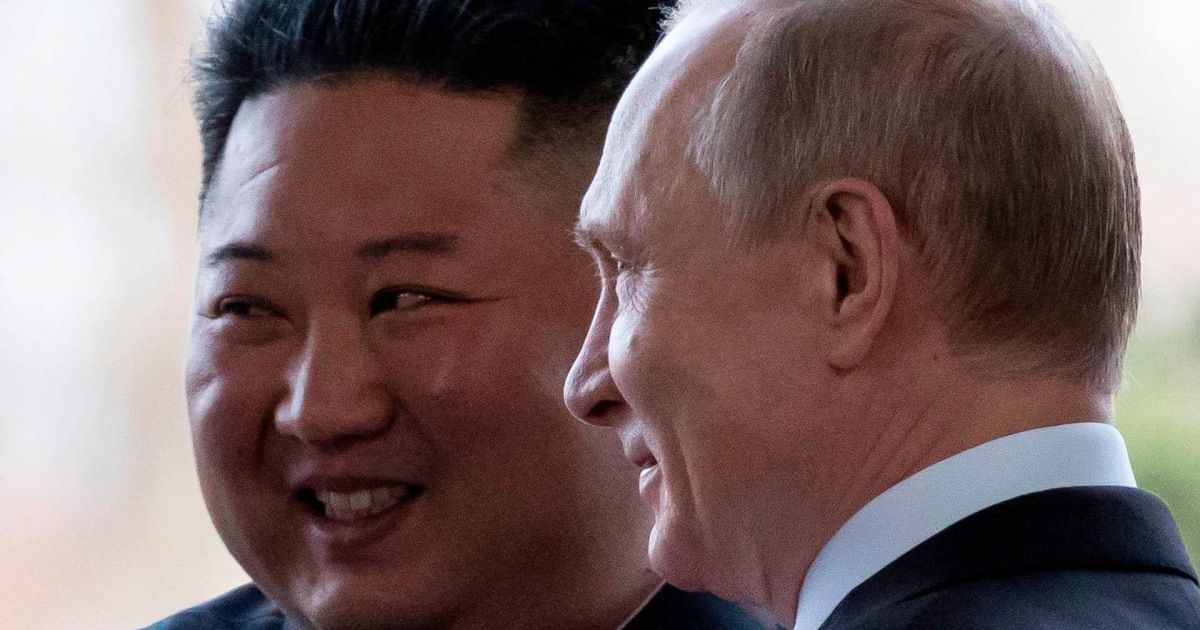 North Korea’s Kim Jong Un meets President Putin at Vladivostok summit