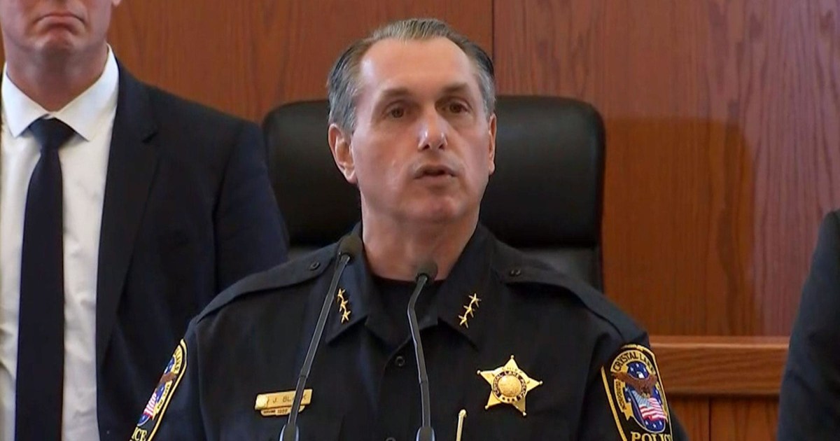 Illinois 5-year-old Andrew Freund’s body found, police charge parents ...