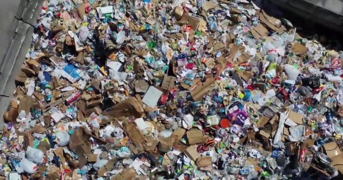 U.S. faces recycling crisis after China rejects American recyclables