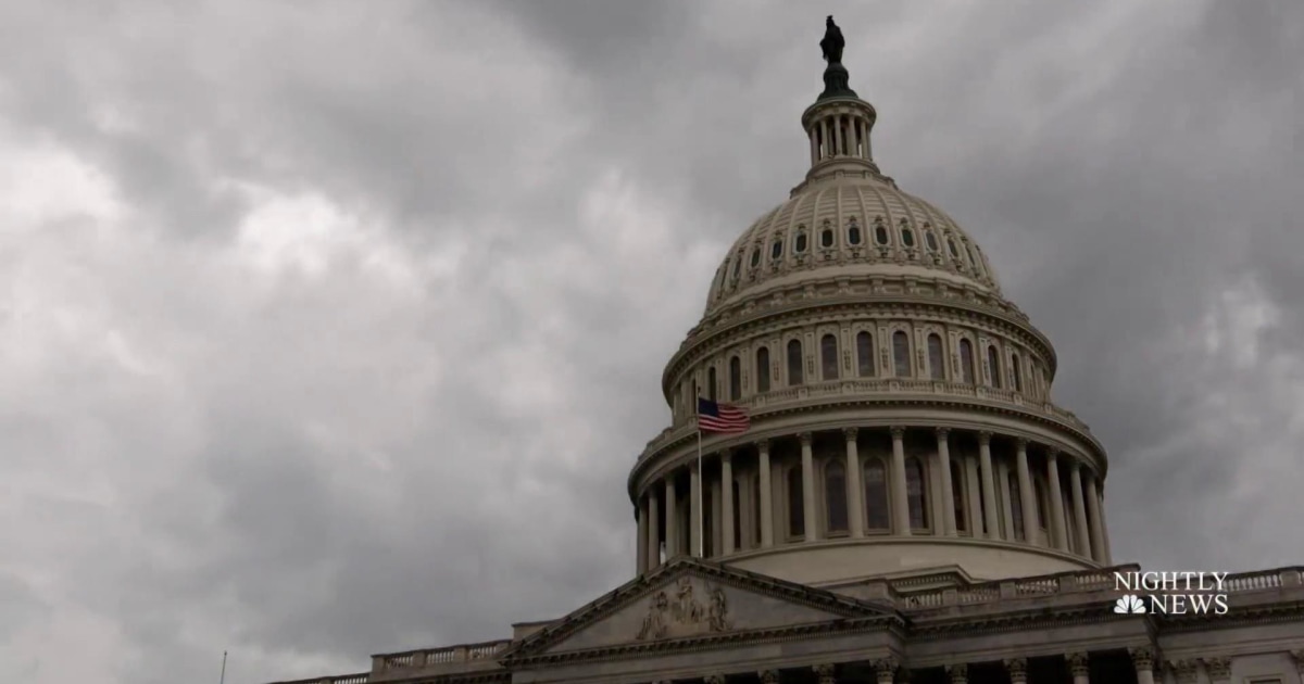 House Democrats subpoena unredacted Mueller report as talk of ...