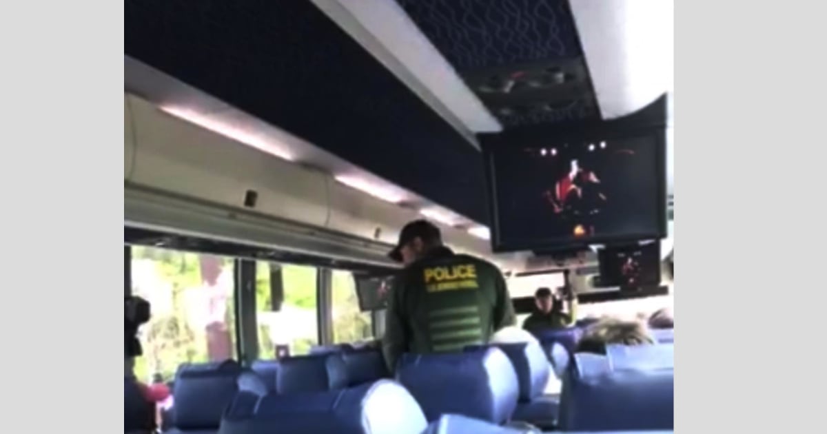 Border Patrol asks bus passengers about citizenship status