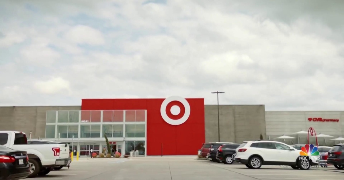 System outage shuts down Target registers for hours