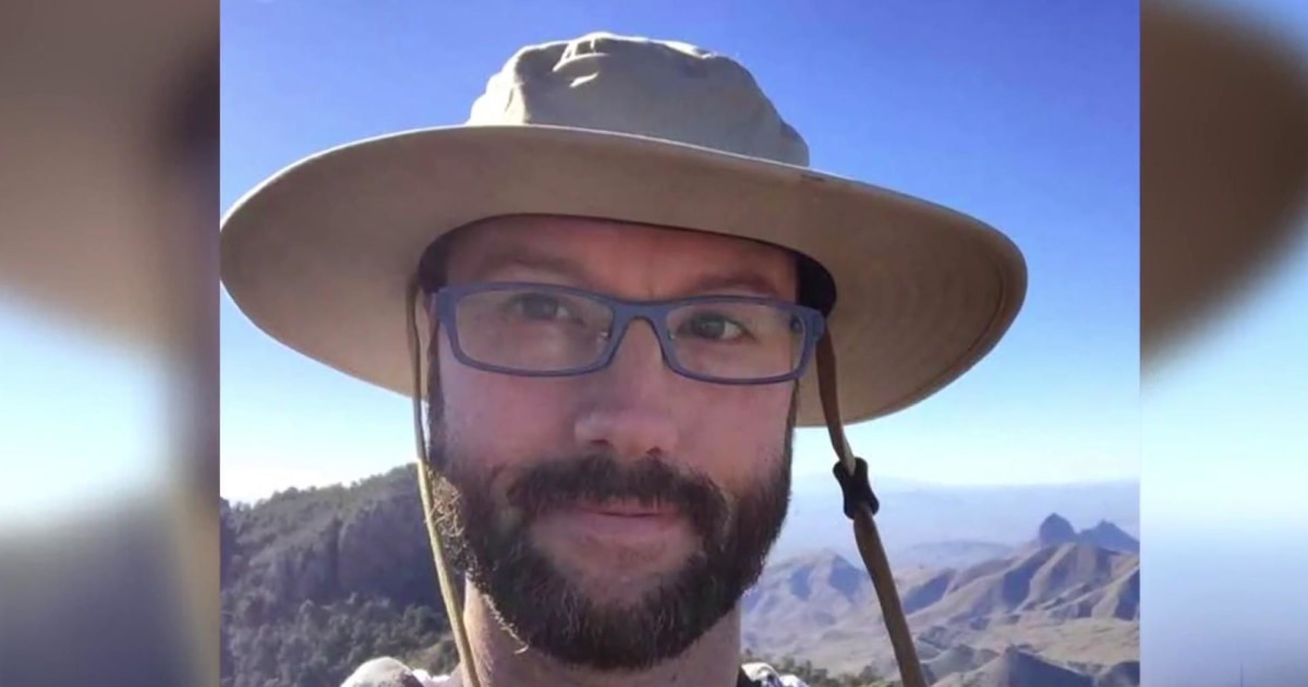 Hiker missing for 6 days in Arkansas wilderness found alive