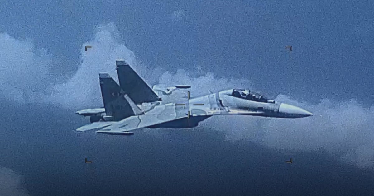 Video shows Venezuelan fighter jet close to U.S. military aircraft