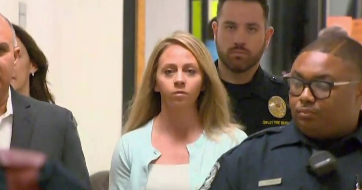 Amber Guyger Trial Former Dallas Police Officers Fate Now In The
