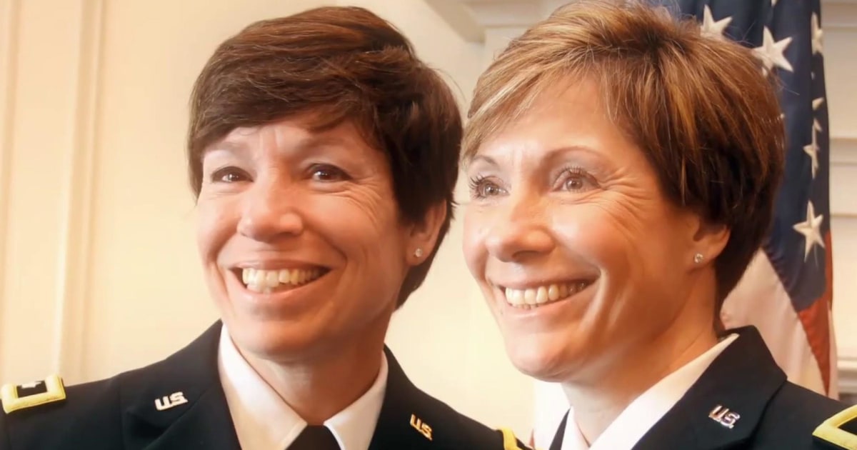 Sisters make history as U.S. Army generals