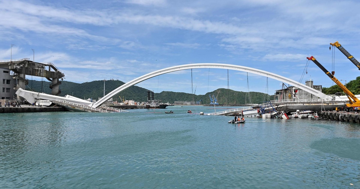 Video captures moment Taiwan Nanfang’ao Bridge collapses into harbor