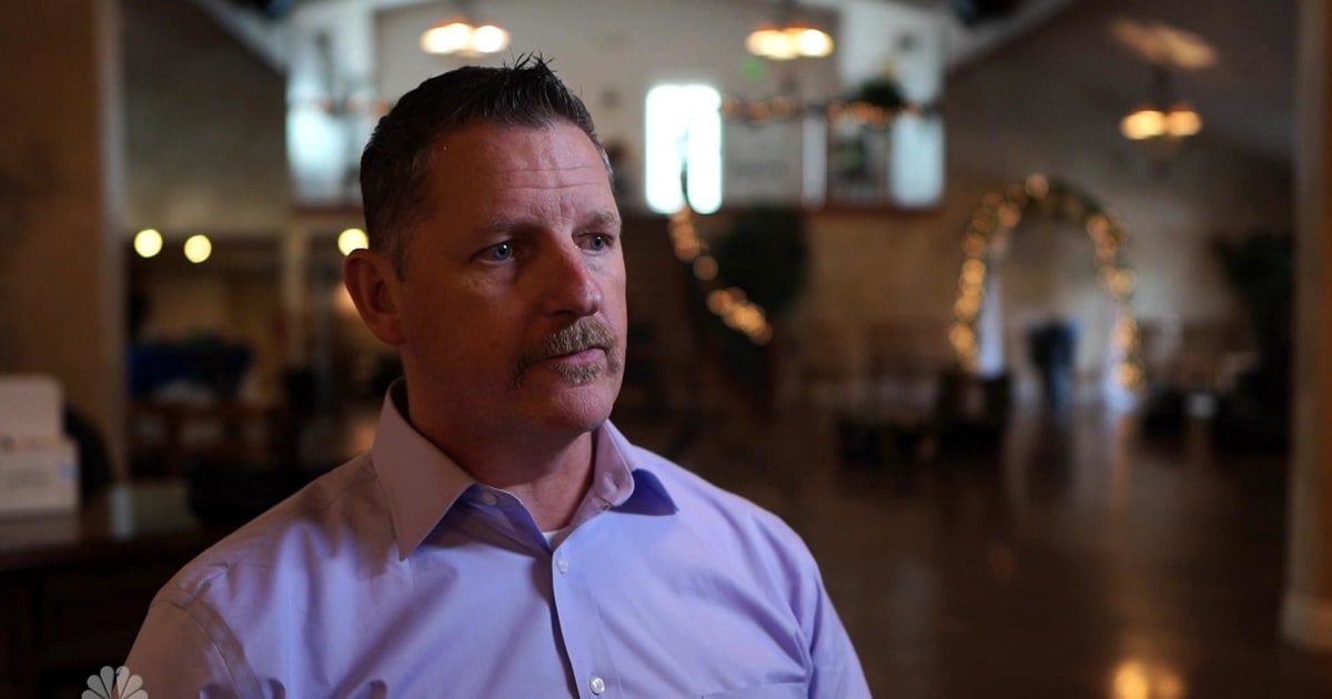 Retired detective Ellis Maxwell advocates for victims