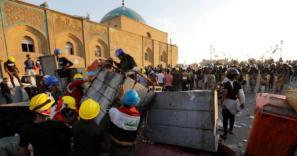 Anti-government protesters in Iraq blockade Umm Qasr and Baghdad