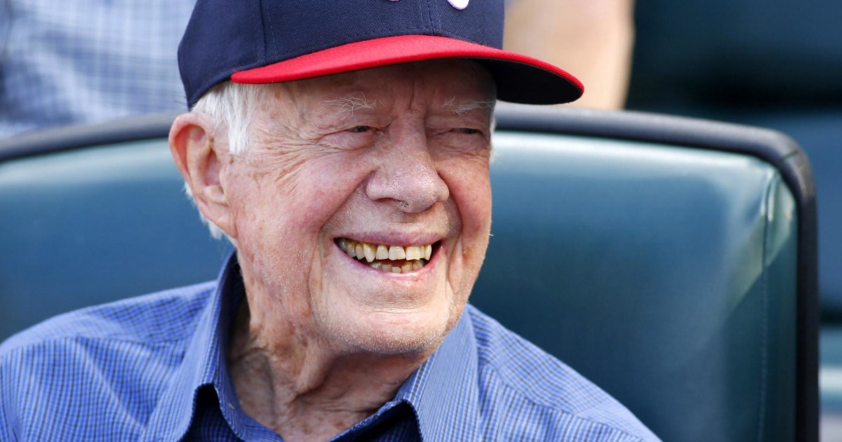 Jimmy Carter undergoes surgery to relieve pressure on brain