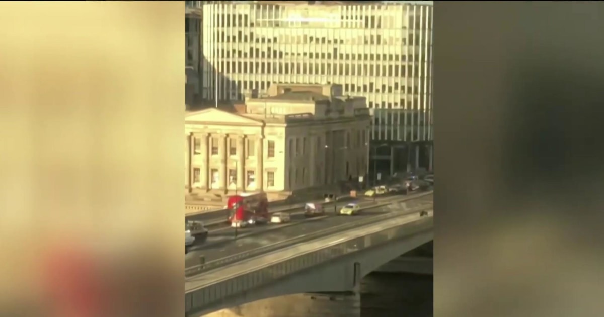 Bystanders who took down London Bridge attacker hailed as heroes