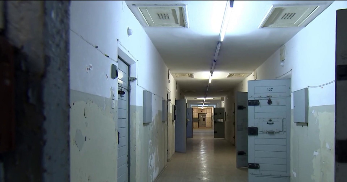 Berlin Wall 30th anniversary: Inside Stasi prison