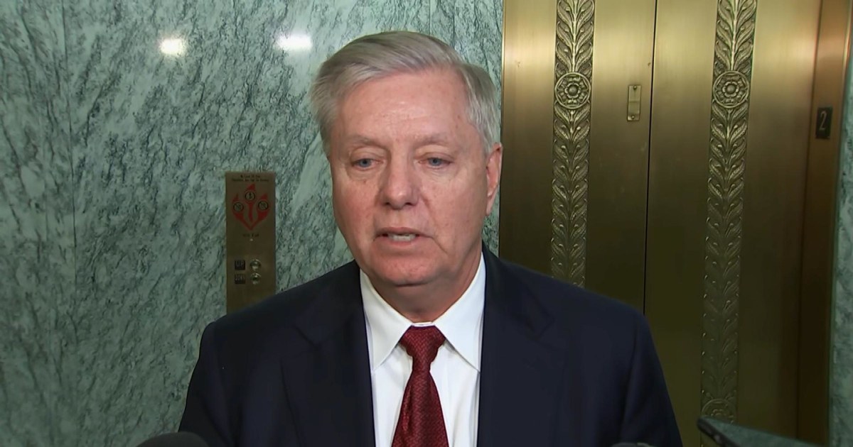 Graham opposes having more witnesses at a Senate impeachment trial