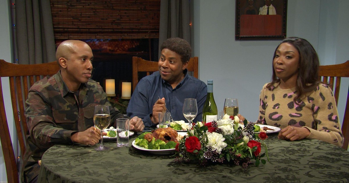 'Saturday Night Live' tackles politics and family during holiday season