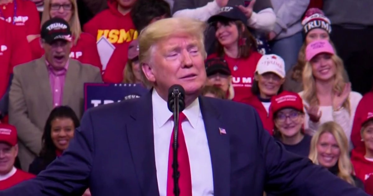 Trump holds campaign rally in Iowa