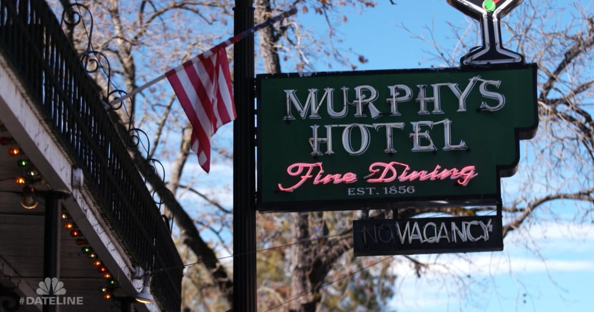 A Postcard from the Field: The Murphys Historic Hotel