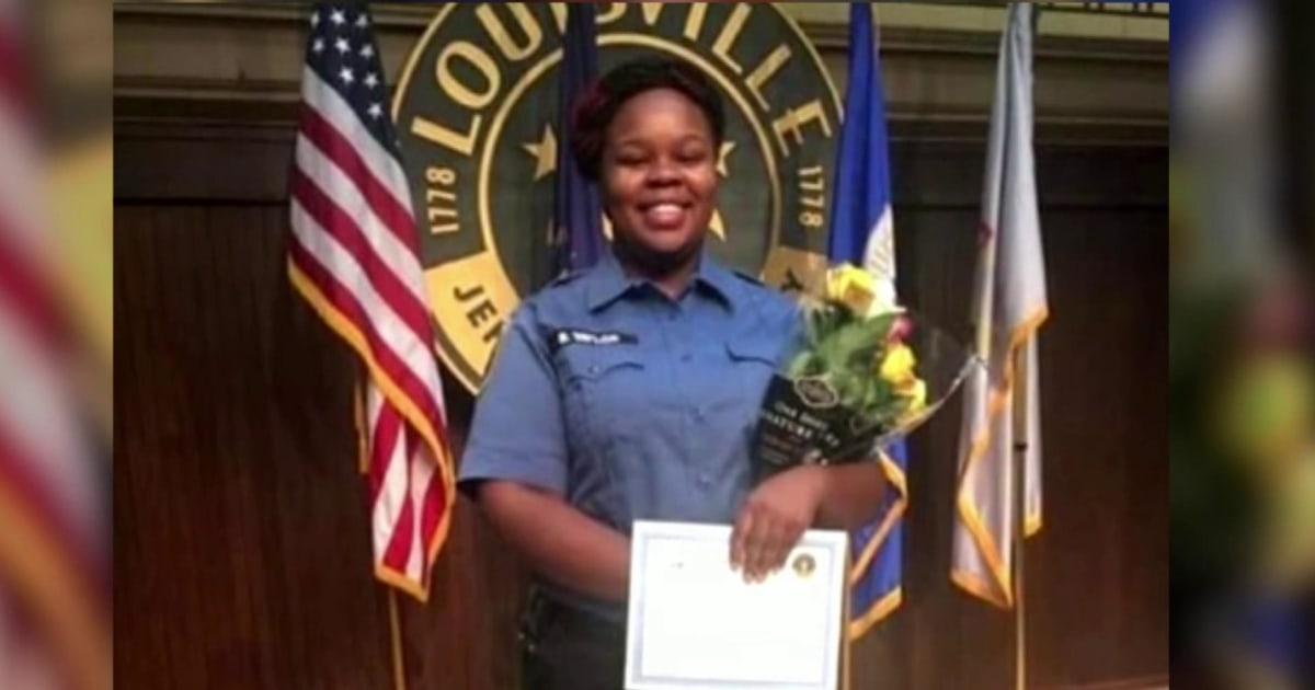 EMT killed at home by Kentucky police in ‘botched raid,’ family says