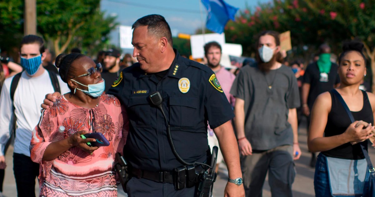 Powerful protest moments from across the country