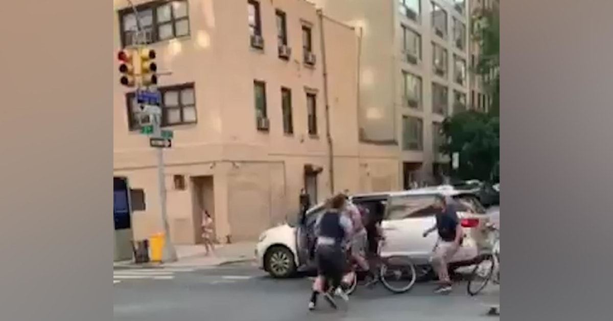 Video captures New York City police putting person in unmarked minivan