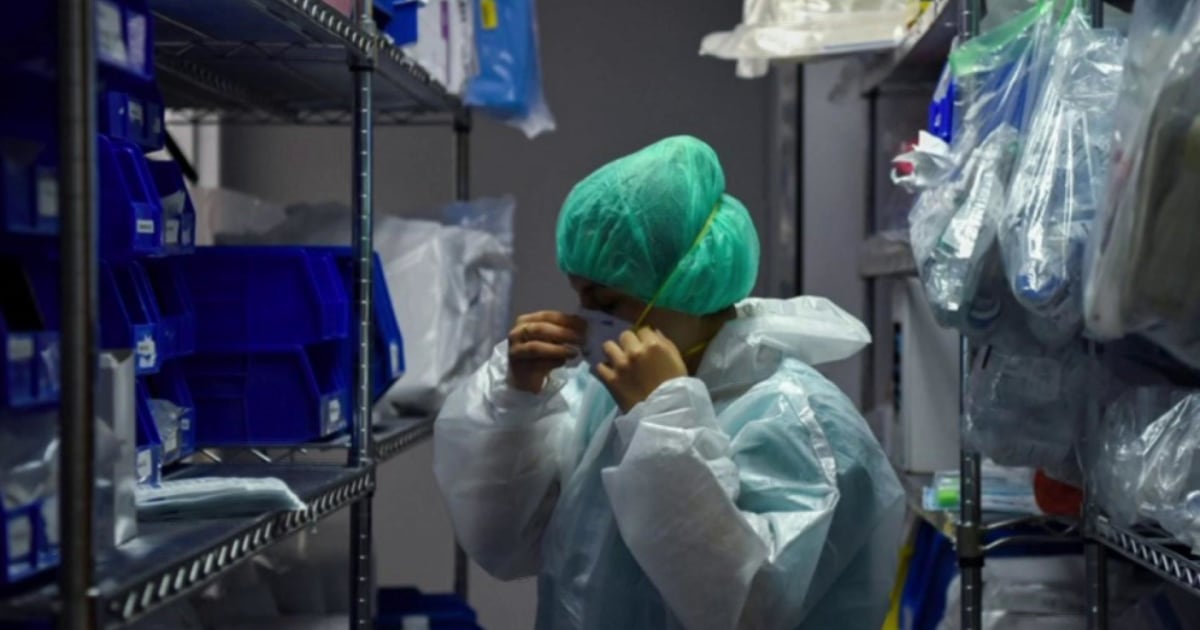 History repeats as Trump admin fails to fix PPE shortage crisis