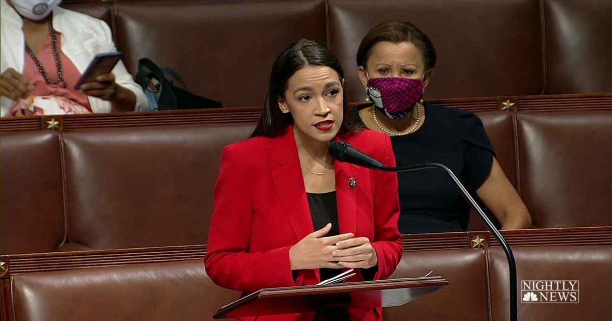 Ocasio-Cortez slams Florida Republican after confrontation on Capitol Steps