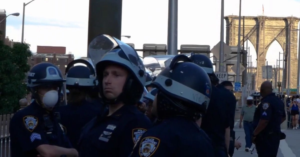 'Blue Lives Matter' group says they want street mural in New York City