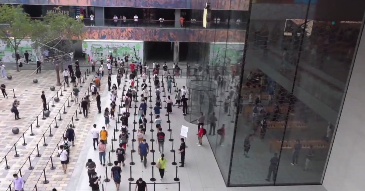 What Apple’s new store in Beijing means for U.S., China relations
