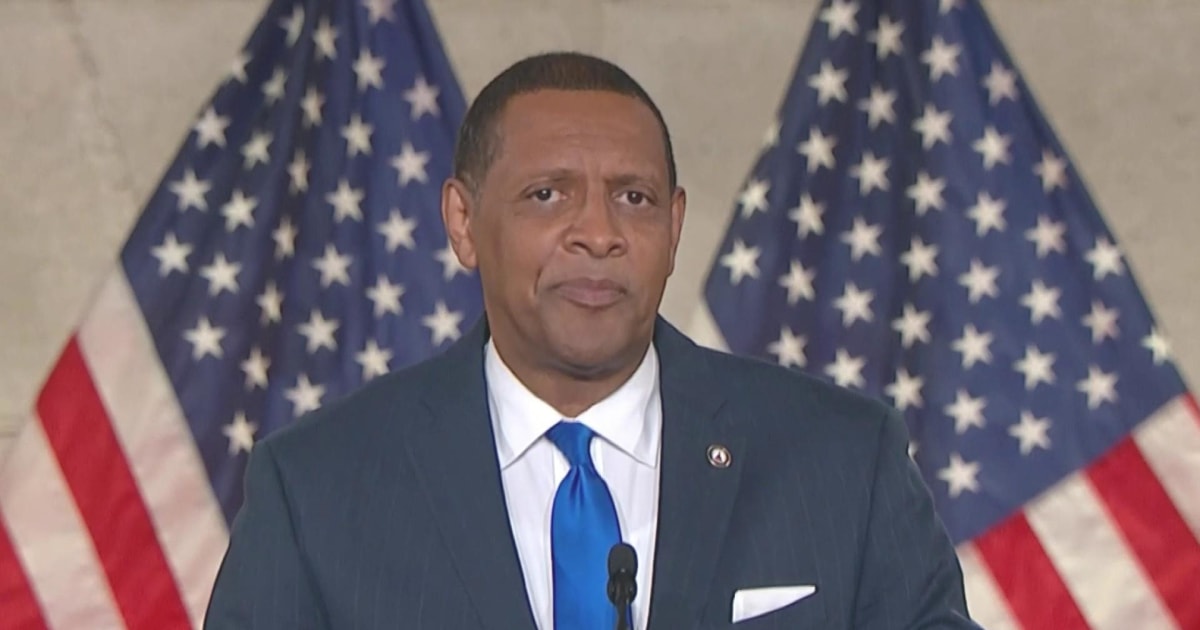 Lifelong Democrat Vernon Jones praises Trump for building 'the most ...