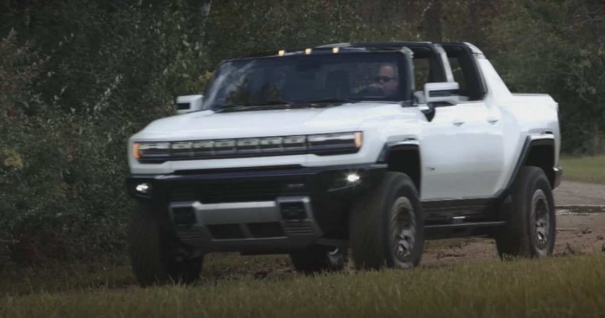 GM unveils new Hummer, invests $2 billion to increase production of ...