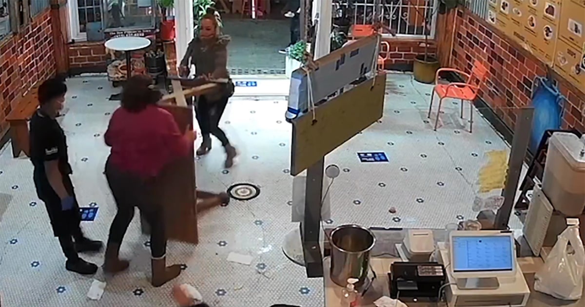 WATCH: San Francisco restaurant owner uses table to defend herself from ...