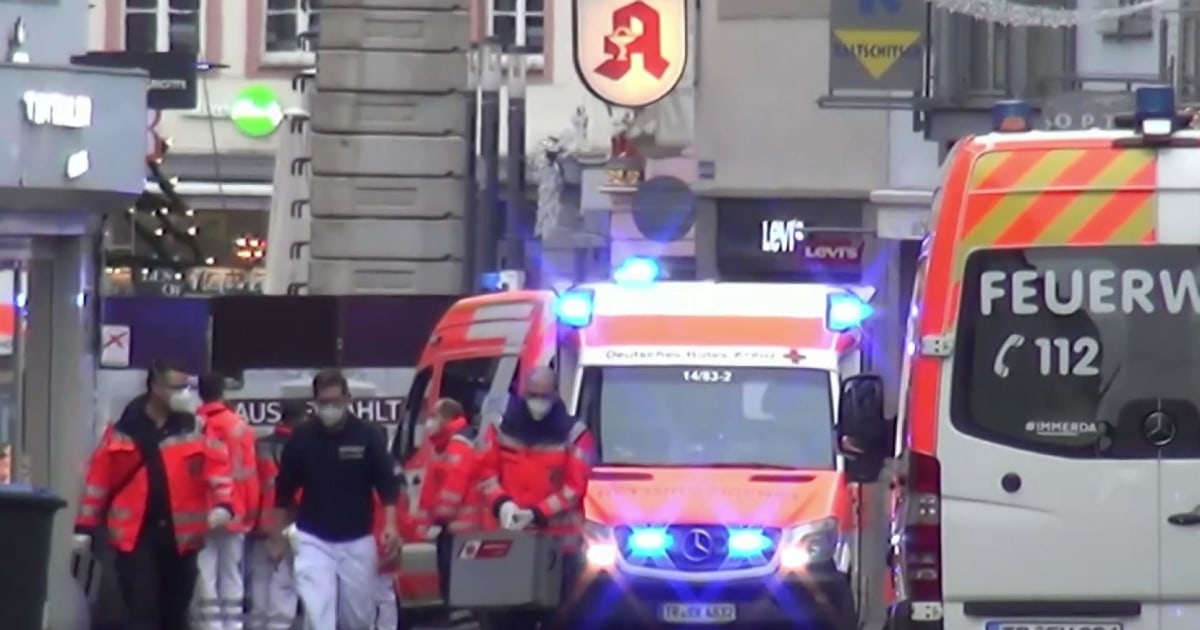 5 killed in SUV attack on German crowd