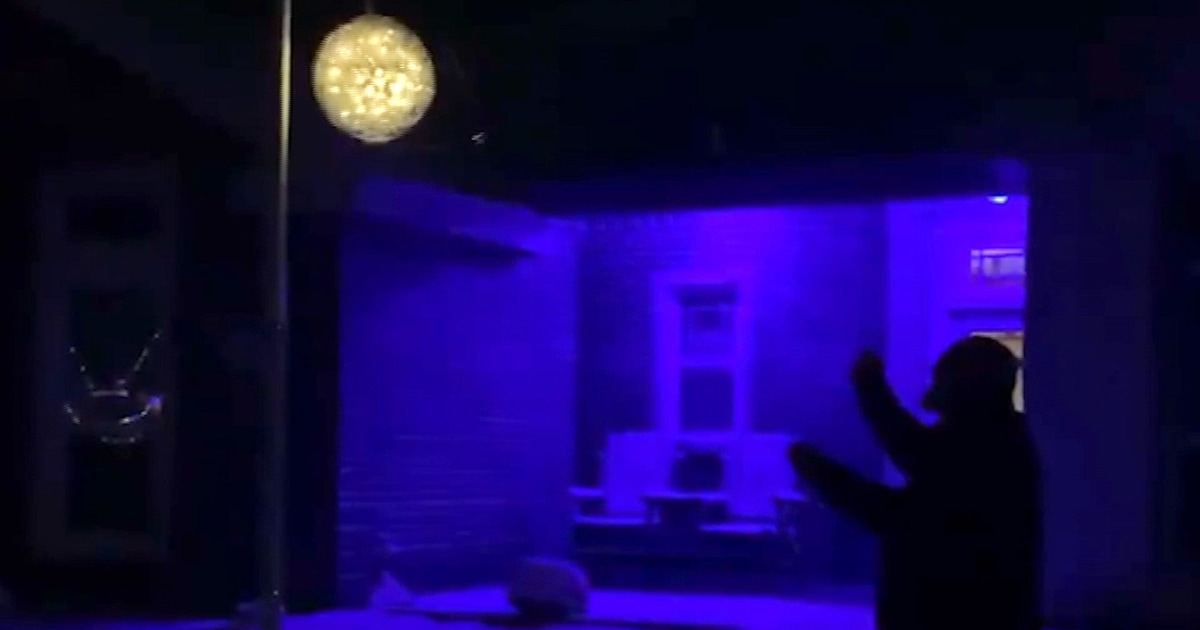 Texas couple create own ball drop to celebrate 2021