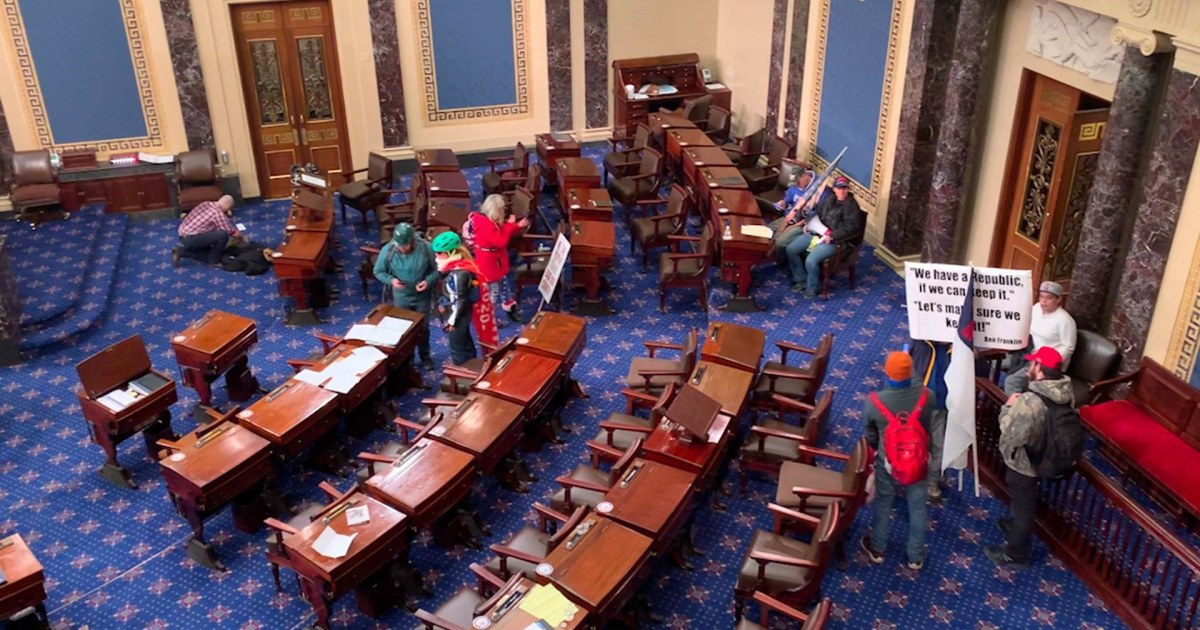 Watch unattended protesters inside Capitol building, Senate chamber