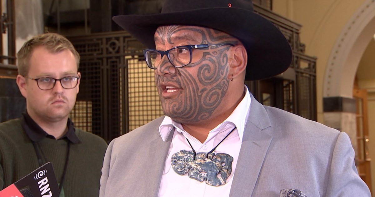 Maori lawmaker ejected from Parliament for not wearing a necktie