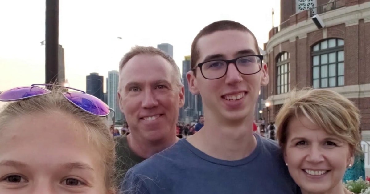 Father of Robinhood user who died by suicide speaks out on loss, app ...