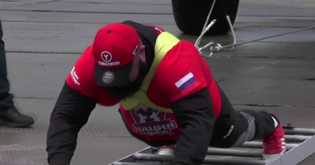 Strongman sets record for pulling plane