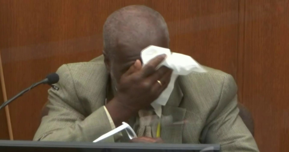 Witness breaks down on stand as video shows George Floyd say 'I can't ...