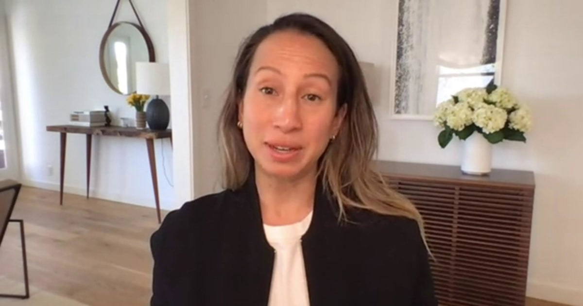 How women are using Facebook to build a community during a pandemic