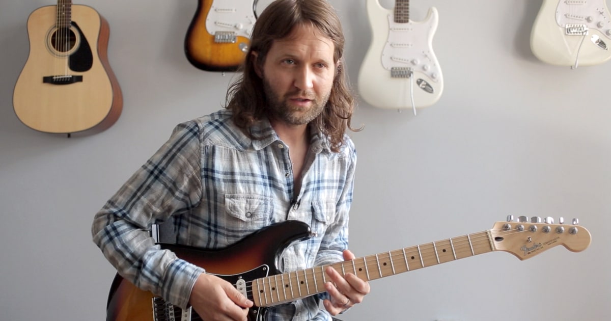 Guitarist Shows and Tells What Made B.B. King Special