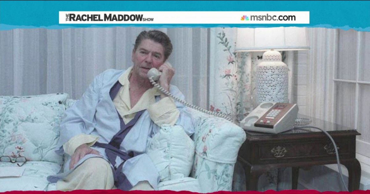 Day honoring King passed reluctantly by Reagan after 15-year struggle