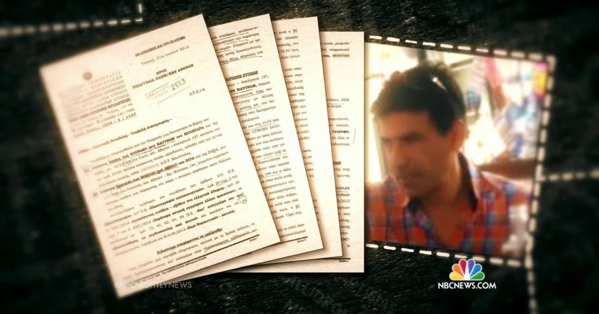 Sting Catches Forger Selling Fake U.S. Passports to Man Posing as ISIS