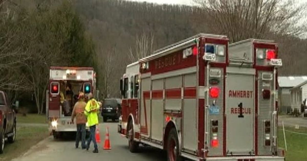 Student hiker survives 80-foot drop off mountain